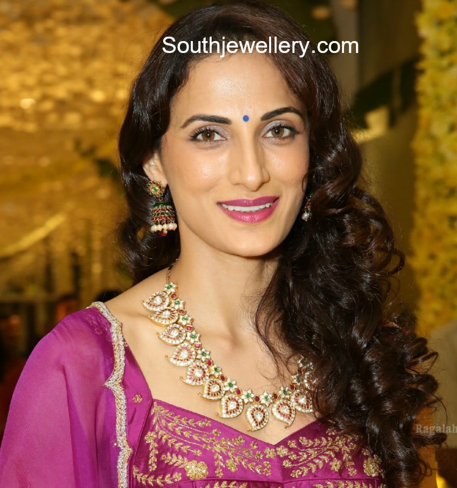 Shilpa Reddy in a mango mala - Indian Jewellery Designs