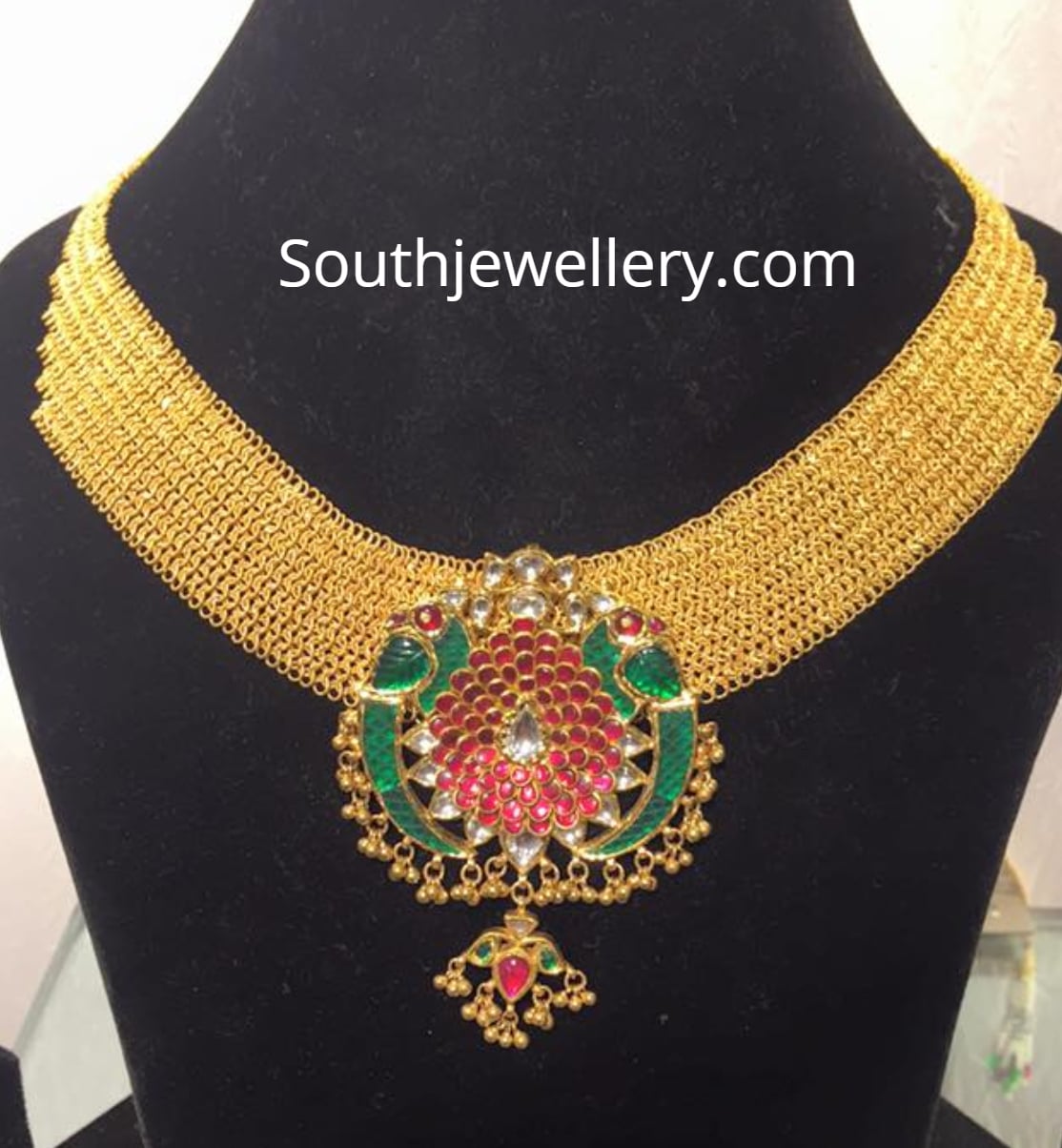 Gold Mesh Necklace With Kundan Pendant - Indian Jewellery Designs