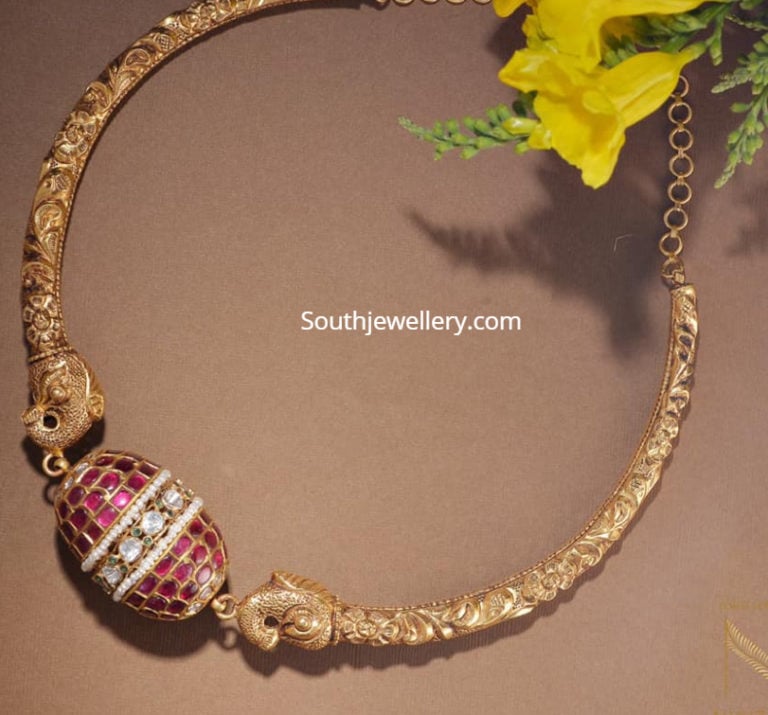 30 Beautiful Gold Kanti Necklace Designs! - Indian Jewellery Designs