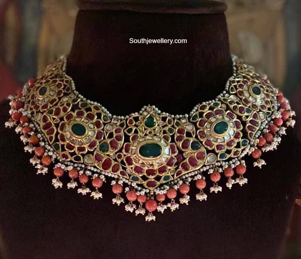 Antique gold kundan necklace - Indian Jewellery Designs