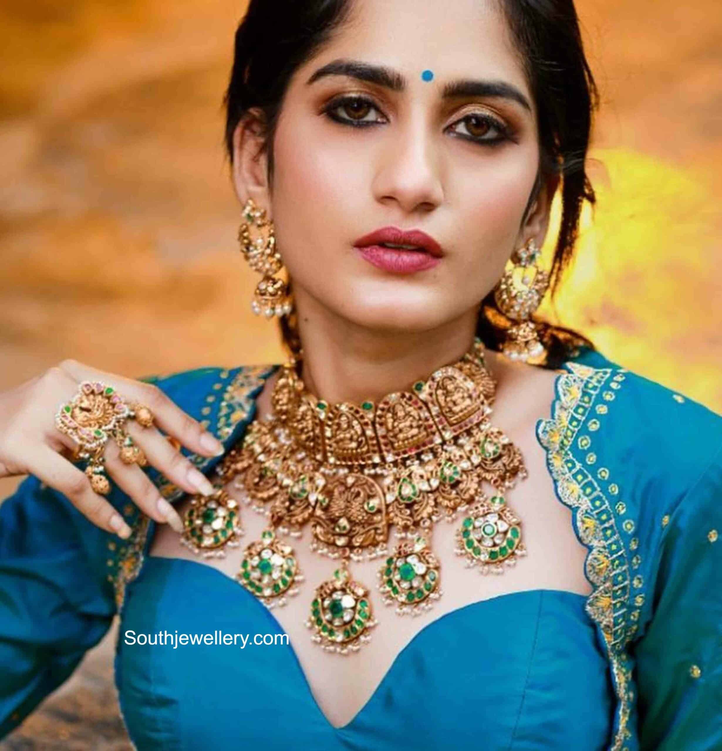 Antique gold bridal Lakshmi choker set - Indian Jewellery Designs